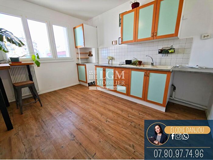 Appartement à vendre - Blois, Centre-ville - 3 pièces - 2 chambres