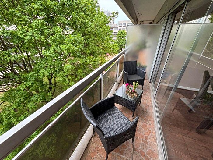 Appartement à louer - Larue, Chevilly-Larue - 3 pièces - 2 chambres