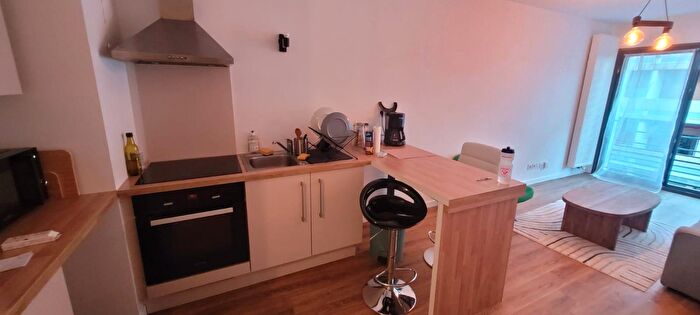 Saint-Étienne, Montaud : Appartement 2 pièces à louer