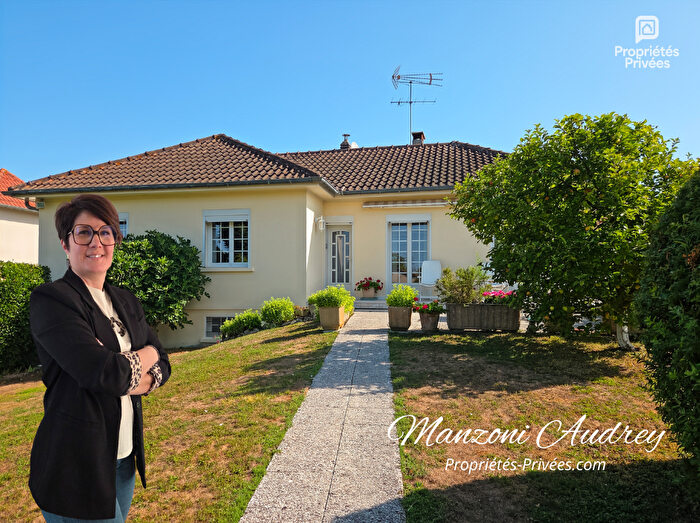 Saint-Lyé - Maison 6 pièces à vendre