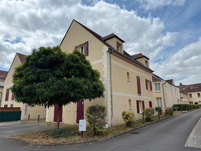 Verneuil-en-Halatte : Appartement 2 pièces à vendre