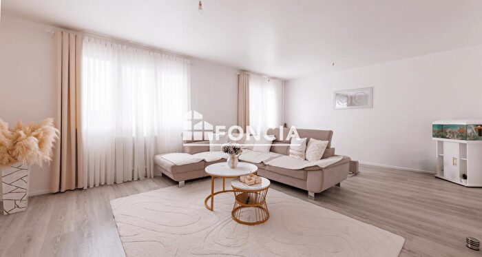 Appartement à vendre - Clermont-Ferrand, La Gauthière - 4 pièces - 3 chambres