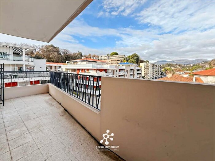 Appartement à vendre - Cagnes-sur-Mer - 3 pièces - 2 chambres