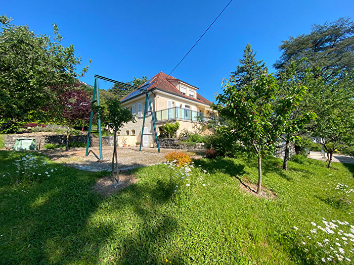 Maison à vendre - Seyssins - 6 pièces - 5 chambres