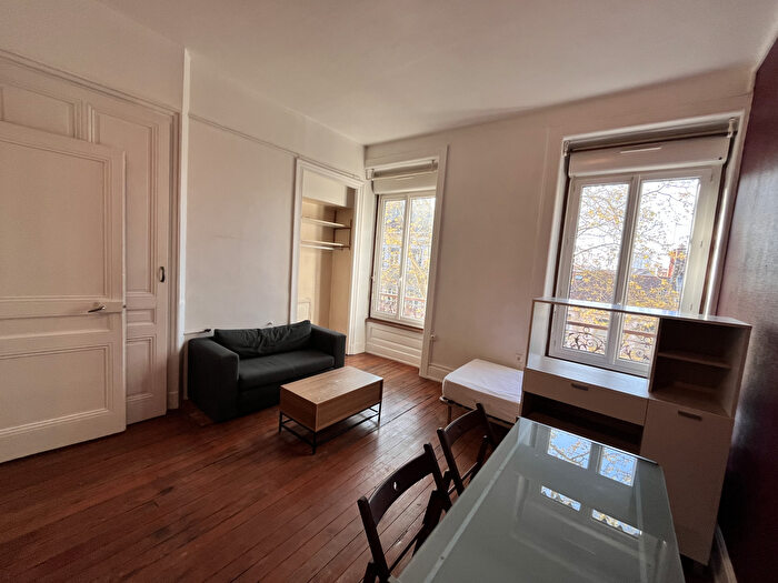 Appartement à louer - Lyon e , Villette, Paul Bert - 1 pièce - 1 chambre
