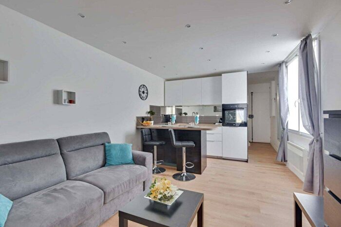 Appartement à louer - Sentier-Bonne Nouvelle, Paris ème arrondissement - 1 pièce