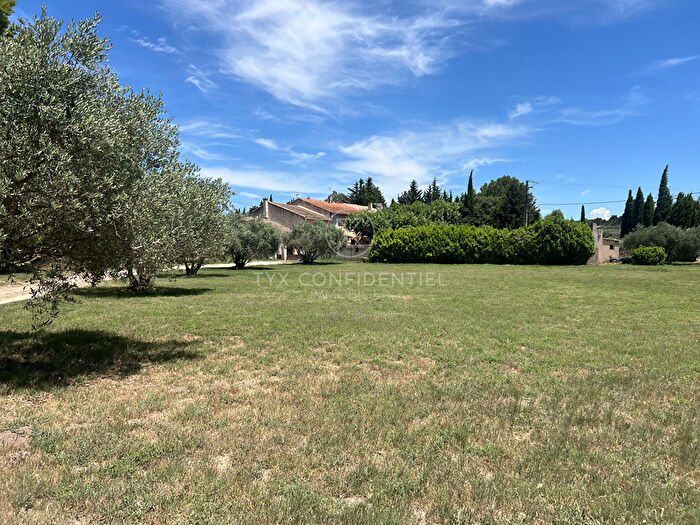 Maison 20 pièces à Eyragues, à vendre
