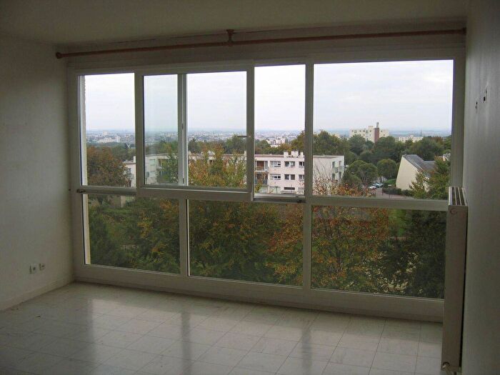 Appartement à louer - Hérouville-Saint-Clair - 2 pièces - 1 chambre