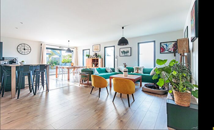 Maison 7 pièces à vendre - Bassussarry