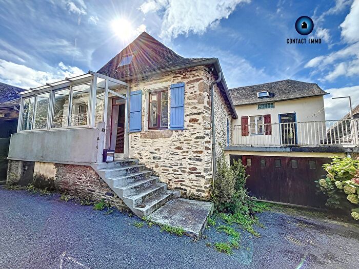 Maison à vendre - Donzenac - 7 pièces - 4 chambres