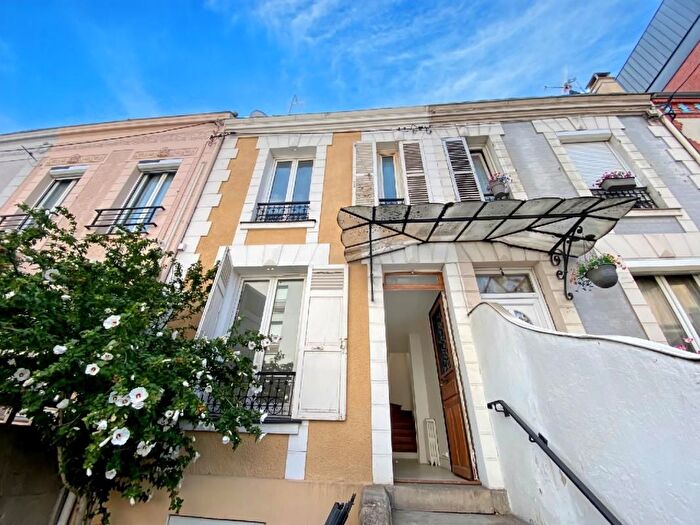 Maison 3 pièces à Aulnay-sous-Bois, Mairie, Paul Bert, à vendre