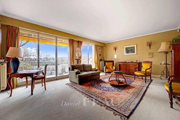 Appartement à vendre - Saint-Germain-en-Laye, Bergette, Debussy - 4 pièces - 2 chambres