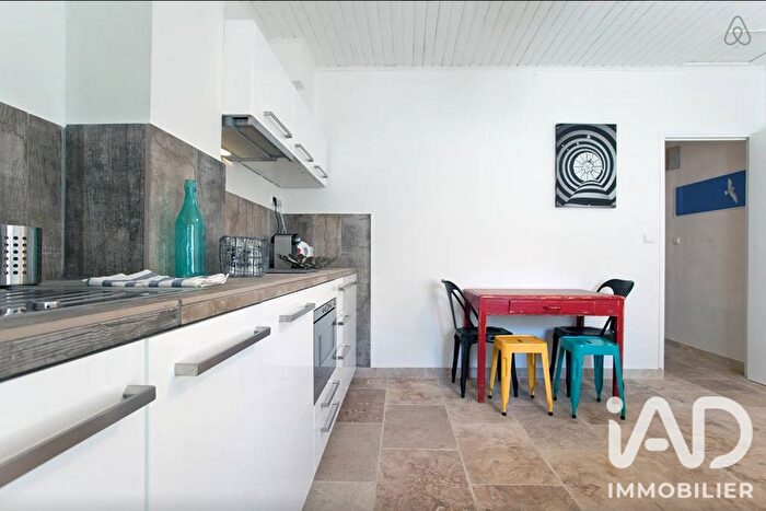 Arles, Centre-ville : Appartement 2 pièces à vendre