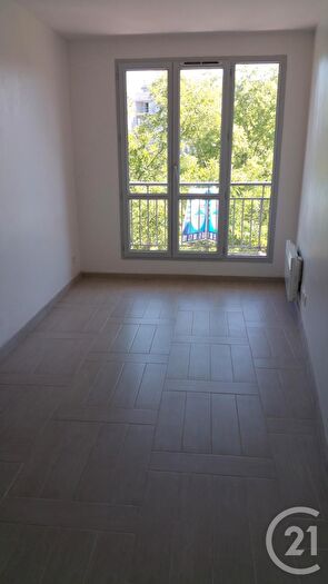 Mantes-la-Jolie, Centre-ville : Appartement 2 pièces à louer
