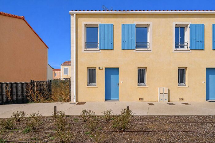 Maison à vendre - Pertuis - 4 pièces - 3 chambres