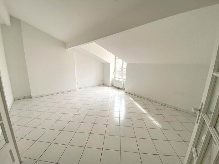 Appartement à vendre - Lyon e  - 2 pièces - 1 chambre