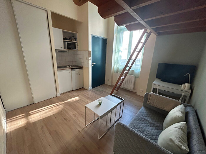 Appartement 1 pièce à Poitiers, Centre-ville, à louer