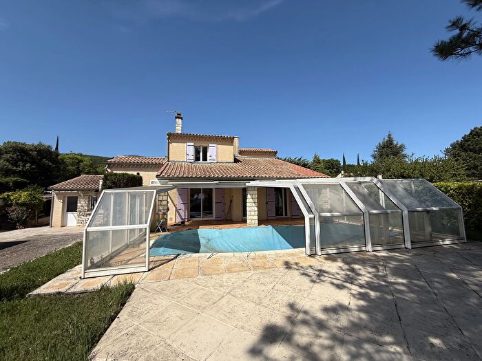 Maison 6 pièces à Sauzet, à vendre