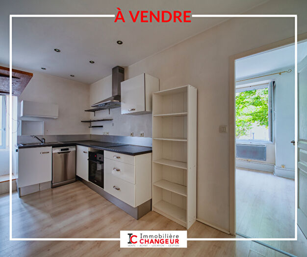 Voiron, Centre-ville, Gare : Appartement 2 pièces à vendre