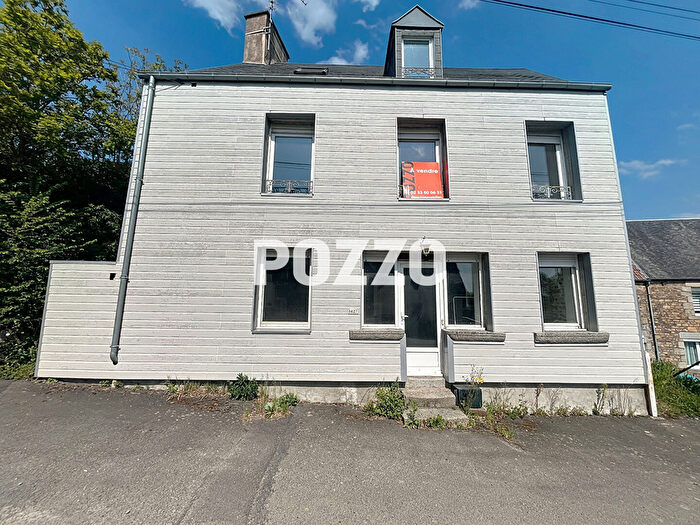 Saint-Aubin-des-Préaux : Maison 5 pièces à vendre