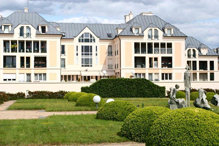 Appartement à louer - Notre Dame, Versailles - 2 pièces - 1 chambre