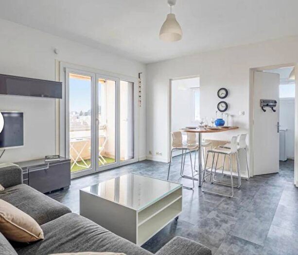 Appartement à louer - Bordeaux - 2 pièces - 1 chambre