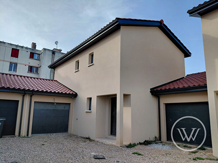 Maison à vendre - Le Péage-de-Roussillon - 4 pièces - 3 chambres