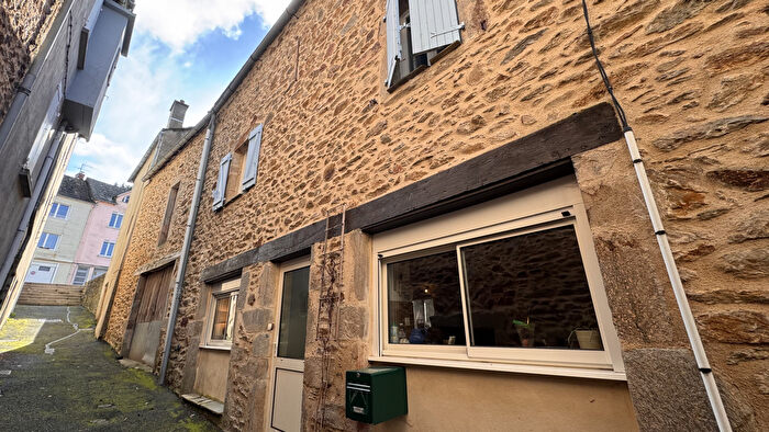 Maison à vendre - Rieupeyroux - 4 pièces - 3 chambres