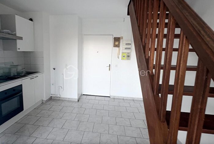 Appartement à vendre - Corbeil-Essonnes, Pressoir, Prompt - 2 pièces - 1 chambre