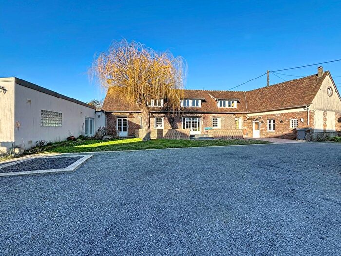 Maison à vendre - Chaumont-en-Vexin - 8 pièces - 3 chambres