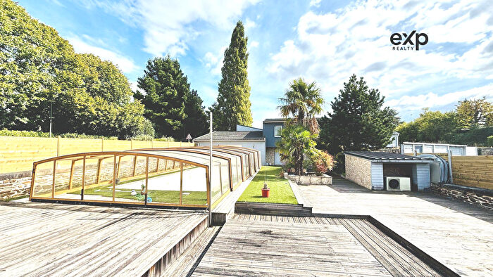 Maison à vendre - Mayenne, Nord Est - 5 pièces - 3 chambres