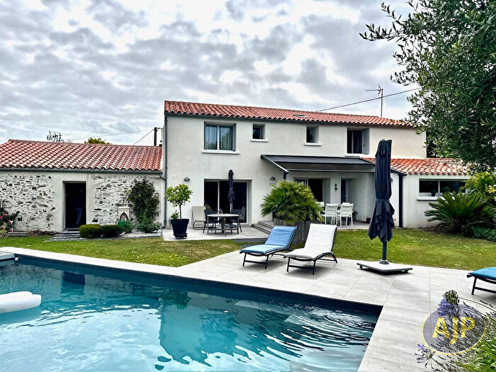 Maison 5 pièces à Olonne-sur-Mer, La Garlière, La Tonelle, Le Caillou Blanc, La Paillotière, à vendre
