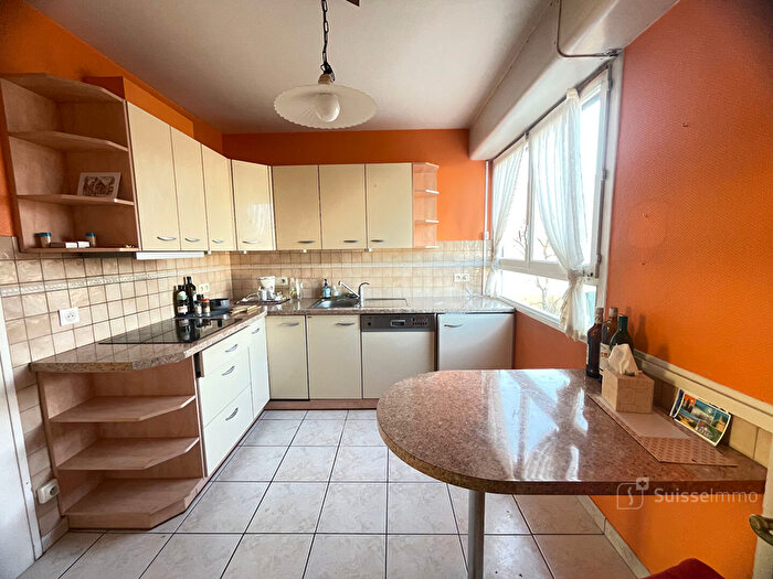 Appartement à vendre - Valdoie - 4 pièces - 2 chambres