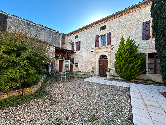 Maison à vendre - Amarens - 14 pièces - 5 chambres