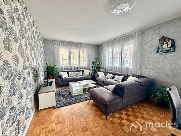 Appartement à vendre - Montmagny, Centre-ville, Carrières - 6 pièces - 3 chambres