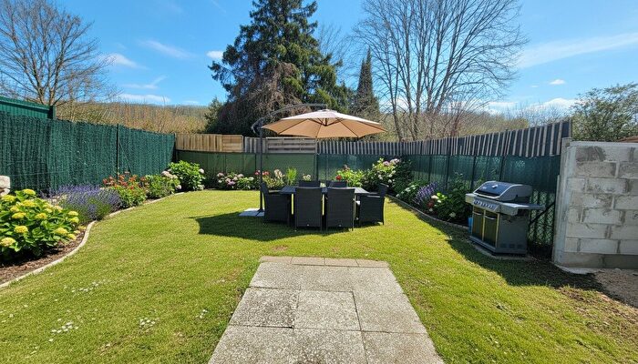 Appartement à louer - Nézel - 3 pièces - 1 chambre