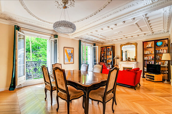 Paris 19ème, La Villette, Porte de Pantin : Appartement 5 pièces à vendre