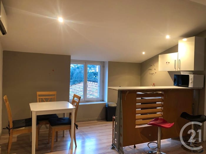 Annonay, Centre-ville : Appartement 2 pièces à louer