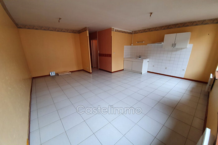 Appartement à vendre - Castelsarrasin, Centre-ville - 2 pièces - 1 chambre