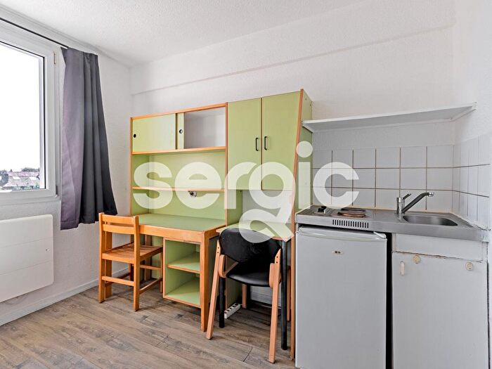 Appartement 1 pièce à vendre à Lille, Fives