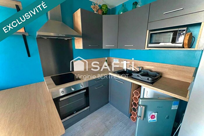 Appartement à vendre - Niort, Centre-ville - 2 pièces - 1 chambre