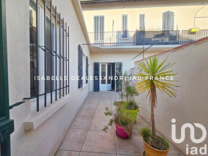 Appartement à vendre - La Seyne-sur-Mer, Est - 7 pièces - 4 chambres