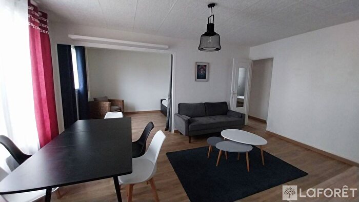 Appartement à louer - Jean Jaures, Le Plessis-Robinson - 4 pièces - 2 chambres