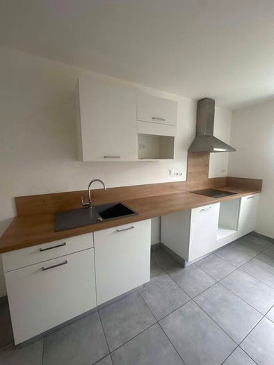 Appartement 5 pièces à Abry, Grenoble, à louer