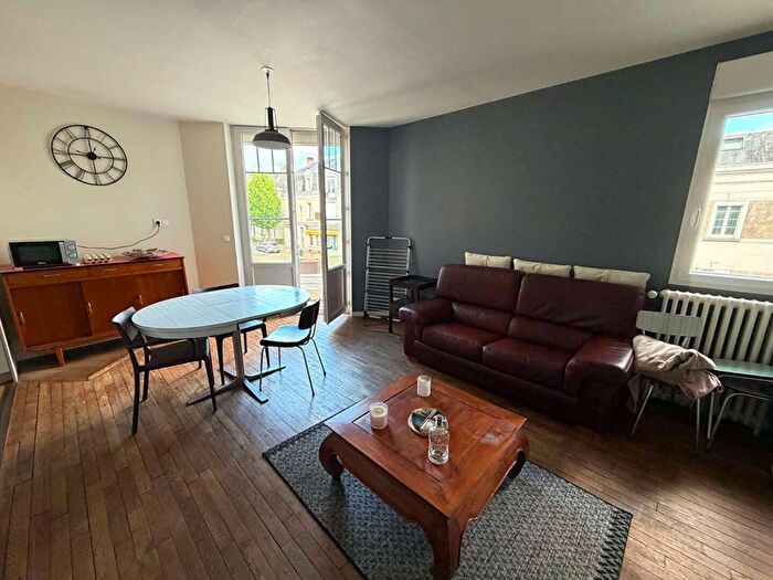 Saint Serge-Ney-Chalouère, Angers : Appartement 4 pièces à louer