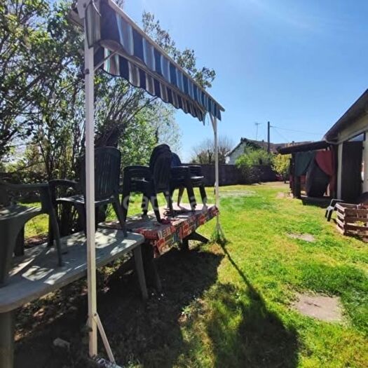 Maison à vendre - Aoste - 5 pièces - 3 chambres