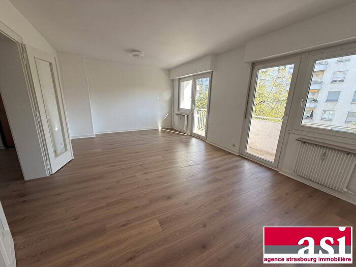 Appartement 4 pièces à louer à Orangerie Est, Strasbourg