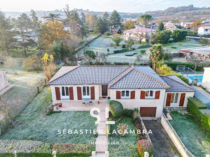 Maison à vendre - Puygouzon - 4 pièces - 4 chambres