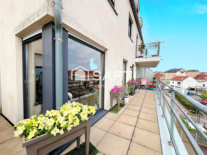 Appartement à vendre - Forbach, Centre-ville - 2 pièces - 1 chambre