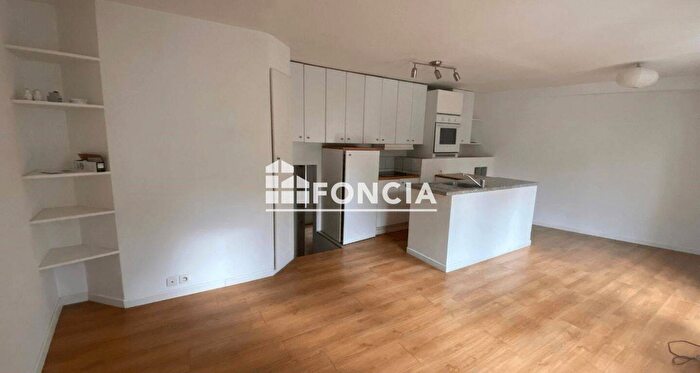 Centre Ville, Conflans-Sainte-Honorine : Appartement 2 pièces à louer